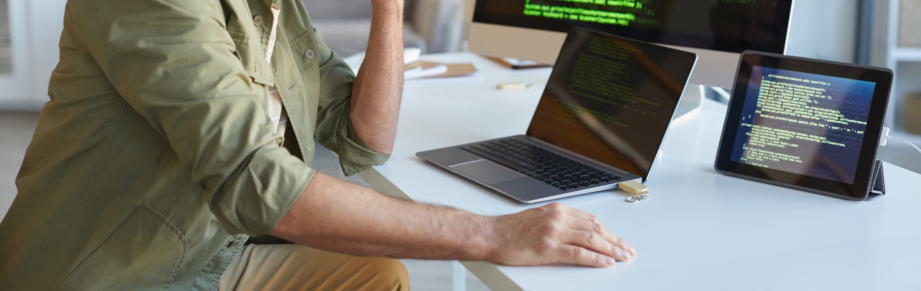 Top benefits and challenges of software testing services